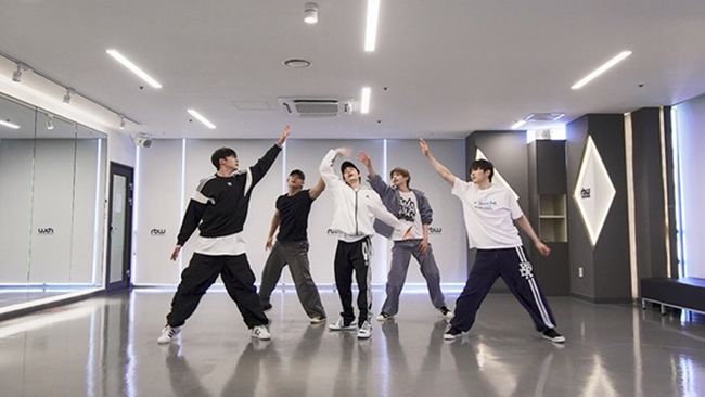 ONEUS Presents Intense Performance with Remake of Legendary Fin.K.L's ...
