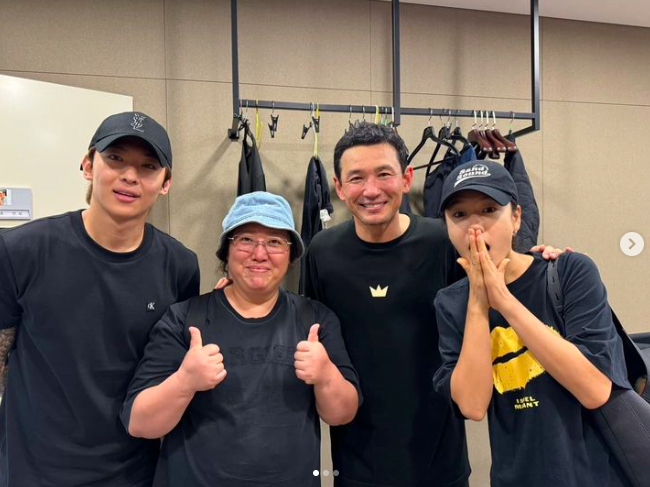 Dex's First Performance Viewing, Fans' Reactions Explosive - Discover ...