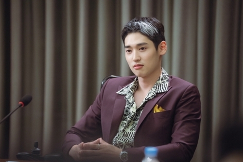 KwangHee shines as a secret supporter of Kim JiEun and Lomon in ...