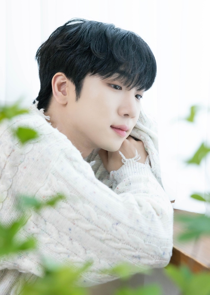 Choi Suho, the Herald of Spring with Trot Music The release news of ...