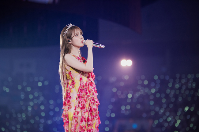 IU's Unforgettable Concert Moment: Fans' Overwhelming Sing-Along ...