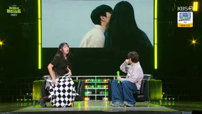 The Behind Story of the Collaboration between Do KyungSoo and Lee YoungJi on 'Small girl ...